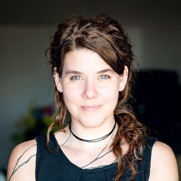 Eva Nečasová (2.díl): Výhody a výzvy umělé inteligence - Škola DIGI IN ...